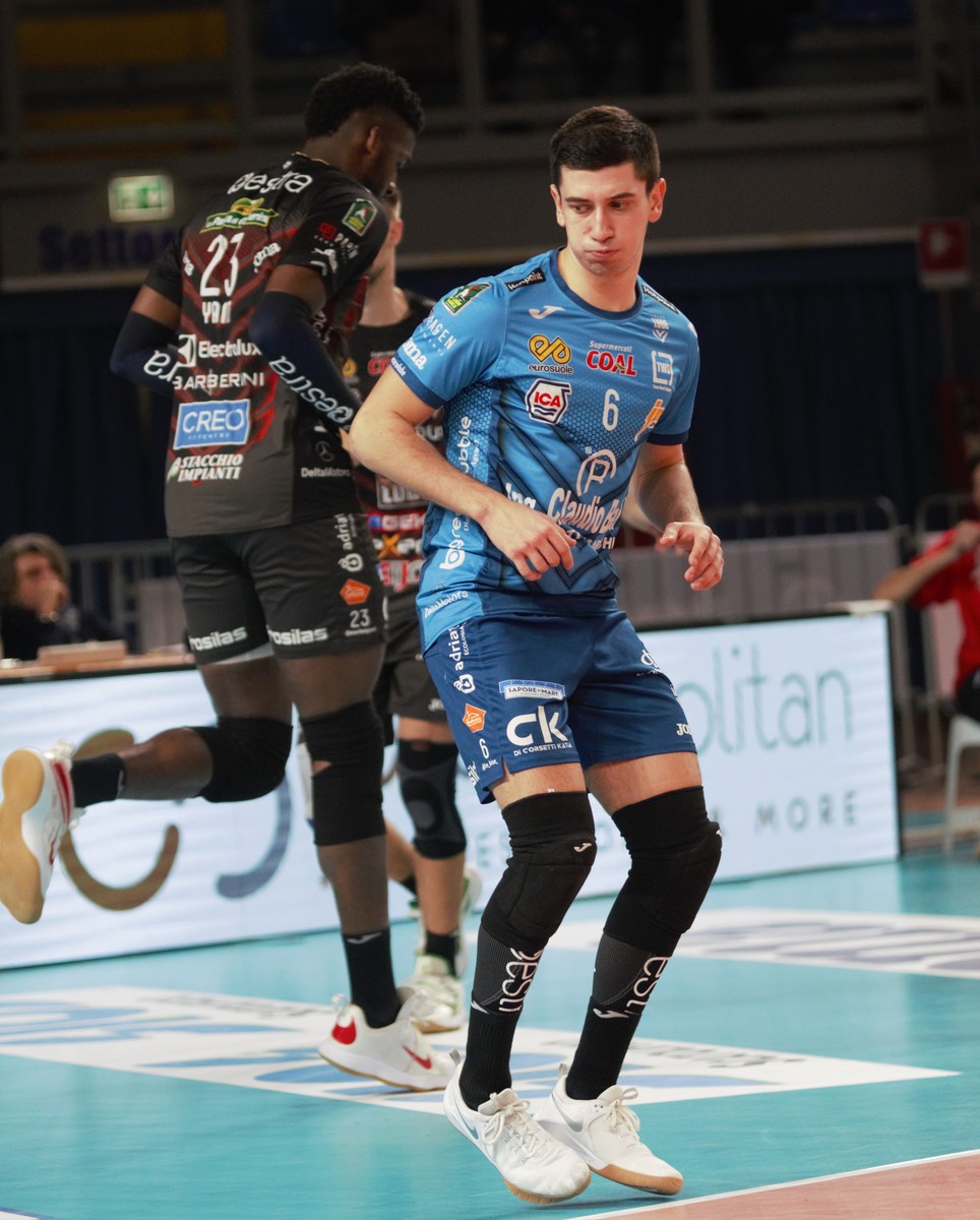 Civitanova: Contro Perugia l'esordio di Bisotto. L'under Giani in ...