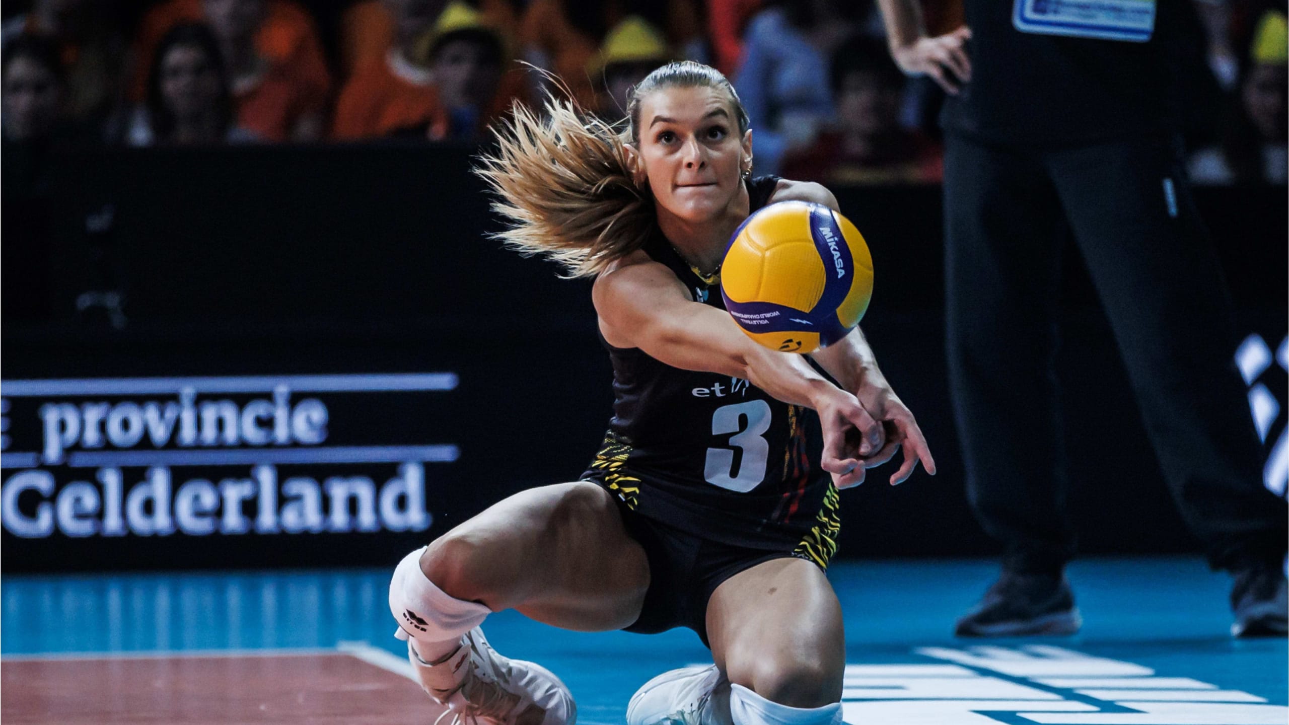 Volleyball Challenger Cup: Britt Herbots, Vicky Mayer, Zhang Jingyin e ...