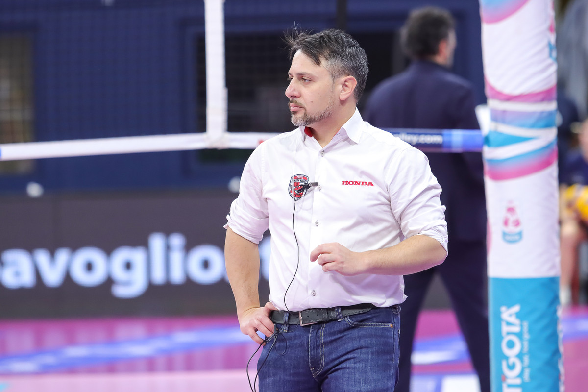 Cuneo: Ora è ufficiale, Pintus ai saluti - Volleyball.it
