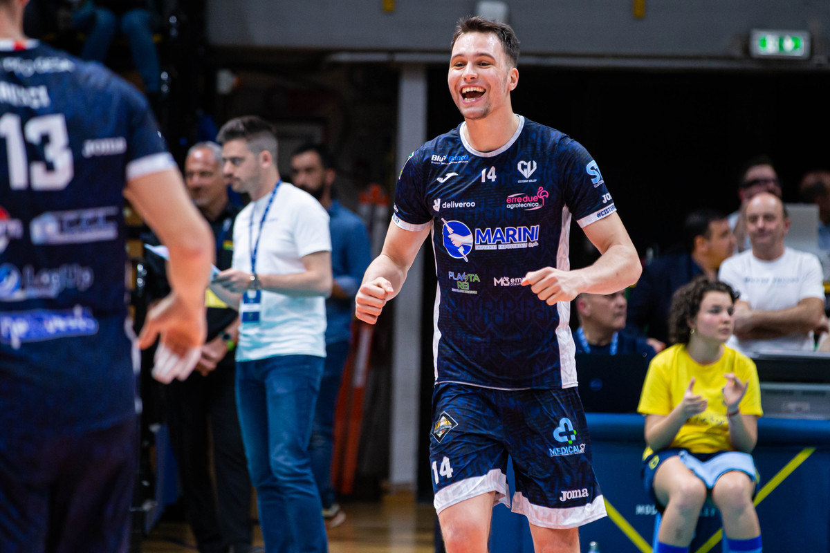 Cisterna: L'opposto austriaco Czerwinski rinnova - Volleyball.it