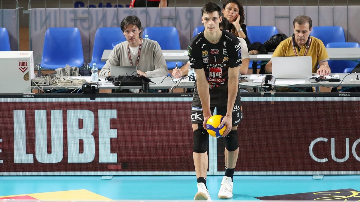 Civitanova: Alex Nikolov, "Mi sento bene! Lavoro al Palas per ...