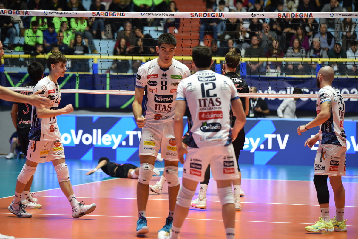 Cev Cup: Trento centra la qualificazione. Turnover e 2-3 a Cagliari ...