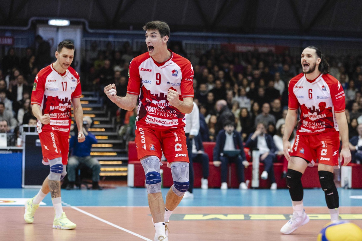 Piacenza: Risentimento muscolare per Mandiraci - Volleyball.it
