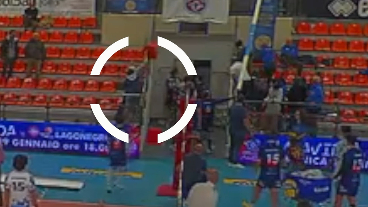 Ortona: Oggi in campo neutro. Il video del lancio del seggiolino ...